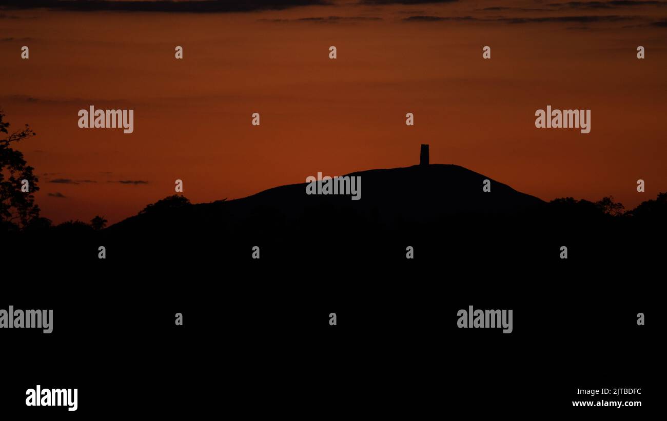 Glastonbury tor sunset hi-res stock photography and images - Alamy