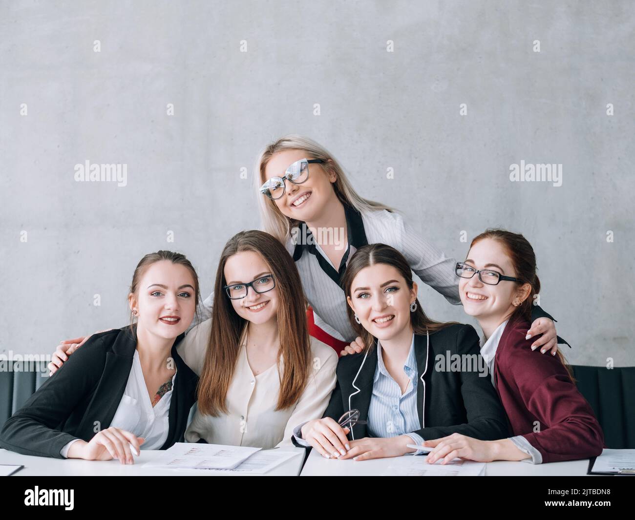 Women job hire hi-res stock photography and images - Alamy
