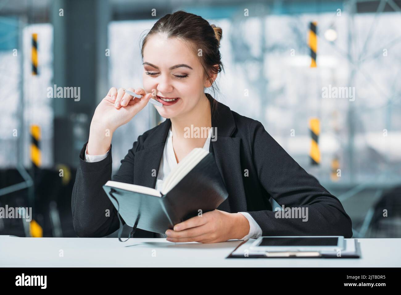 corporate woman portrait business intern workplace Stock Photo - Alamy