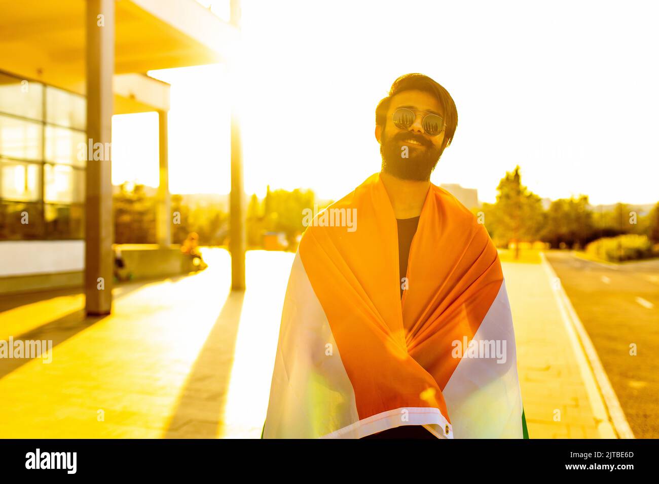 Indian young man indian flag hi-res stock photography and images - Alamy