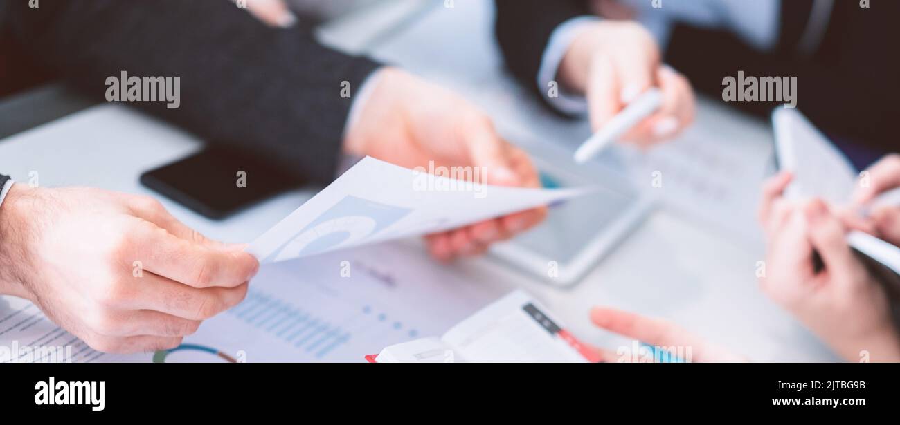 Office briefing hi-res stock photography and images - Alamy