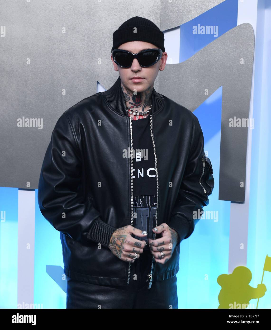Newark, USA. 28th Aug, 2022. Blackbear attends the 2022 MTV VMAs at ...