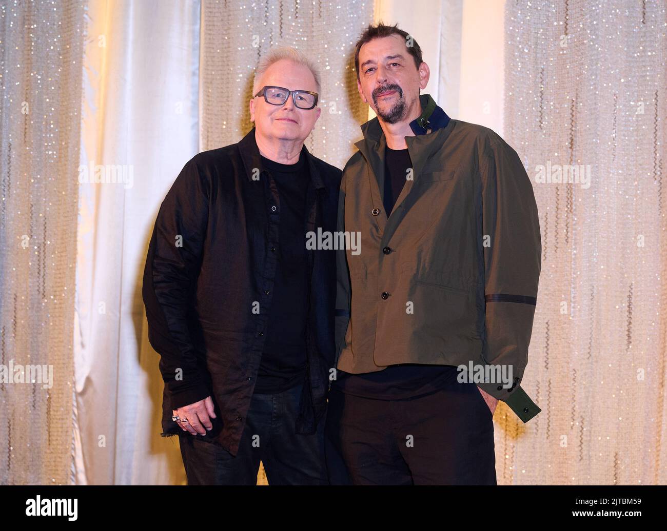 Berlin, Germany. 29th Aug, 2022. Herbert Grönemeyer (l) and Alex Silva ...