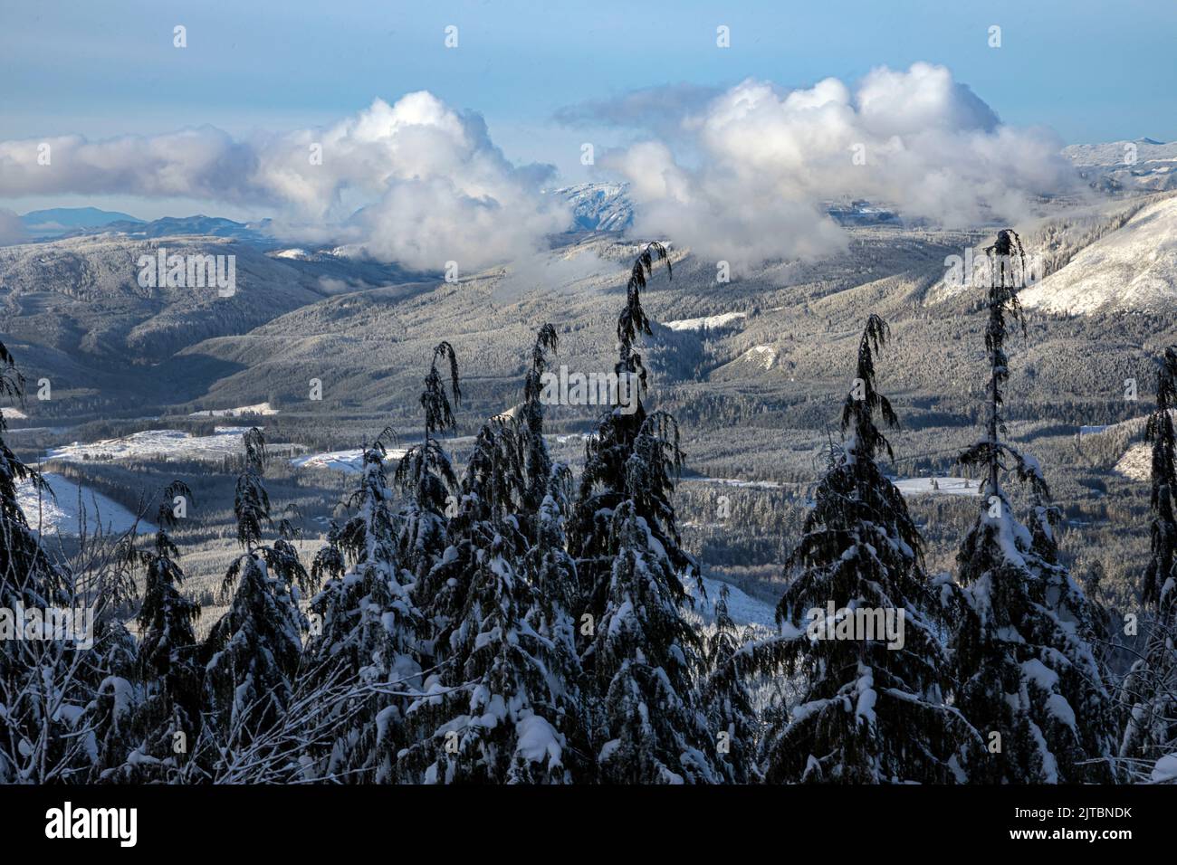 Mt pilchuck trailhead hi-res stock photography and images - Alamy