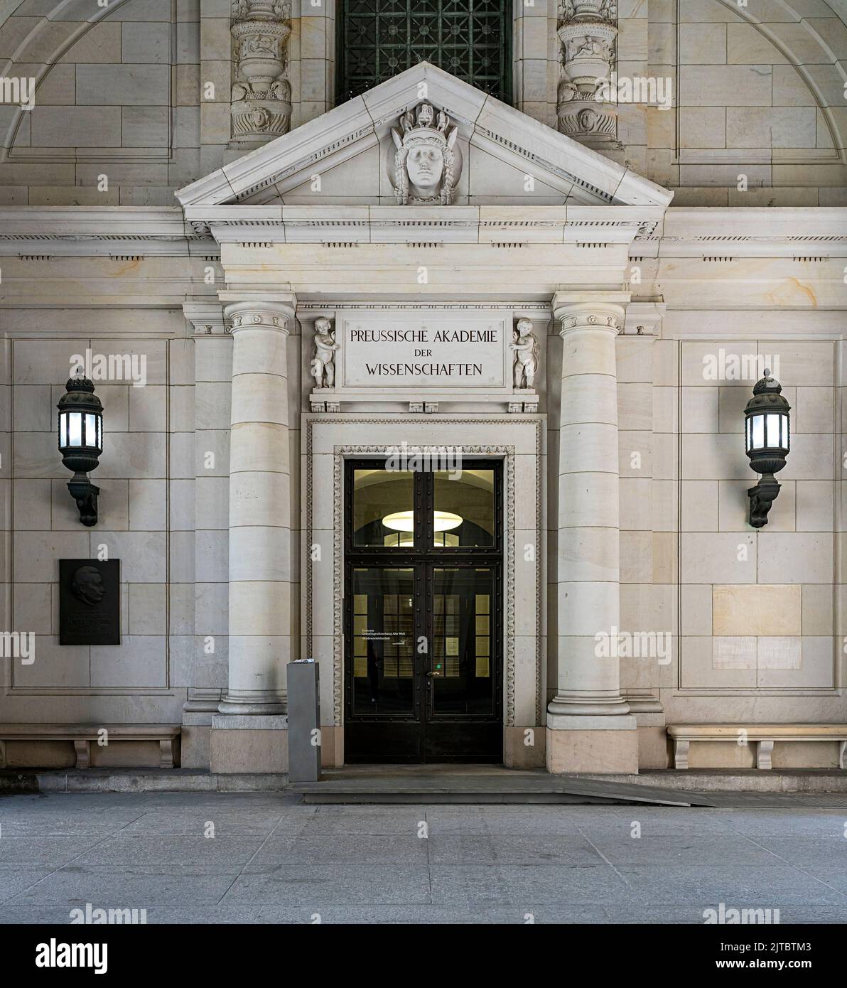 Staatsbibliothek berlin state library hi-res stock photography and ...