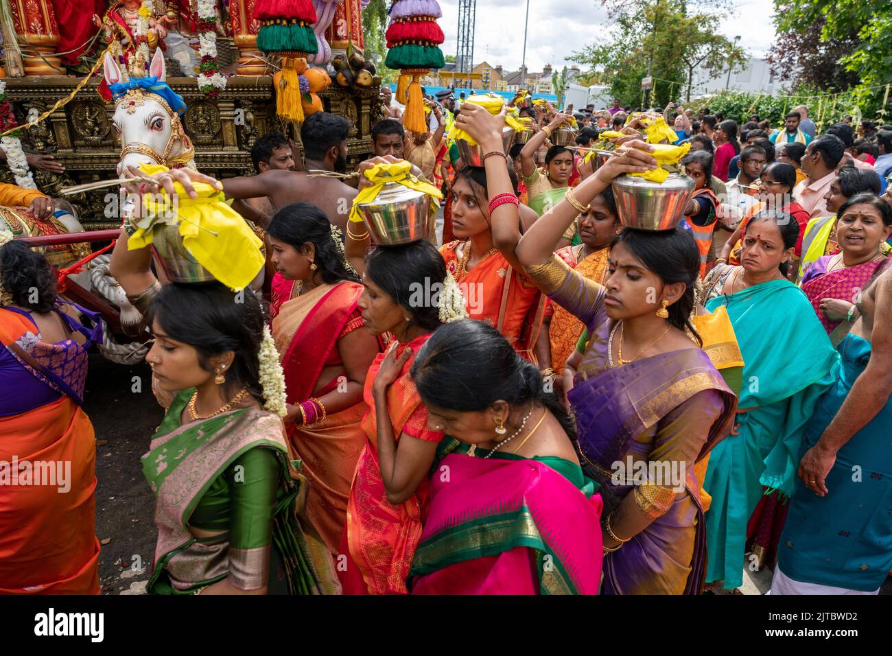 © Jeff Moore -The Annual Chariot Festival of the Sri Karpaga Vinayagar ...