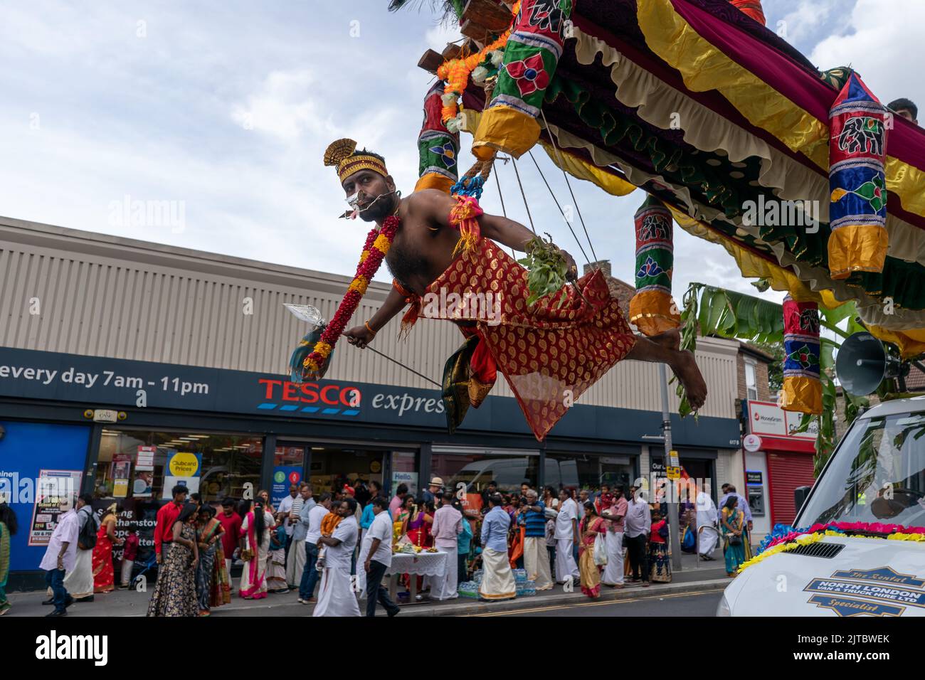 © Jeff Moore -The Annual Chariot Festival of the Sri Karpaga Vinayagar ...