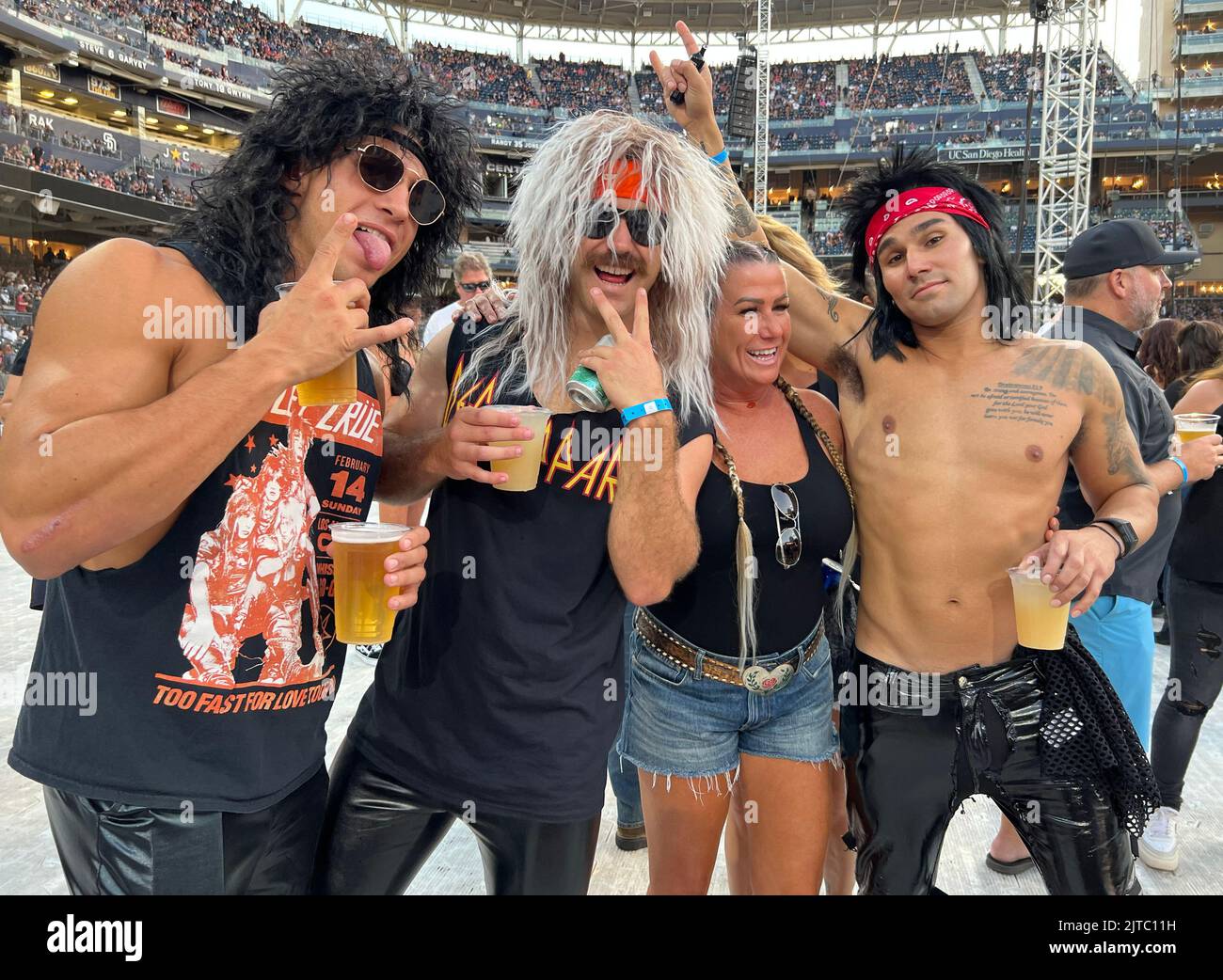 Joan jett fans hi-res stock photography and images - Alamy