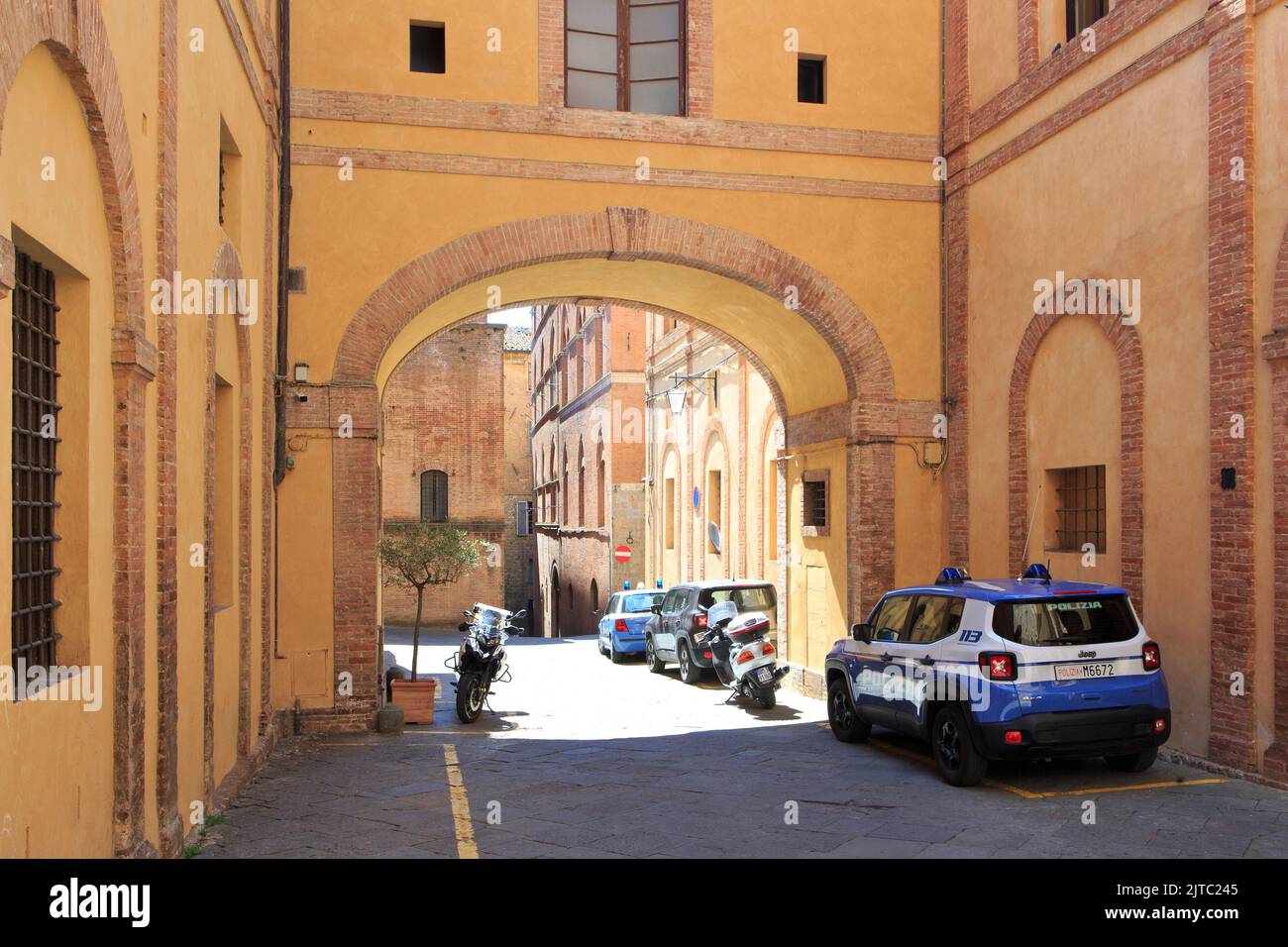 National highway patrol of italy hi-res stock photography and images ...