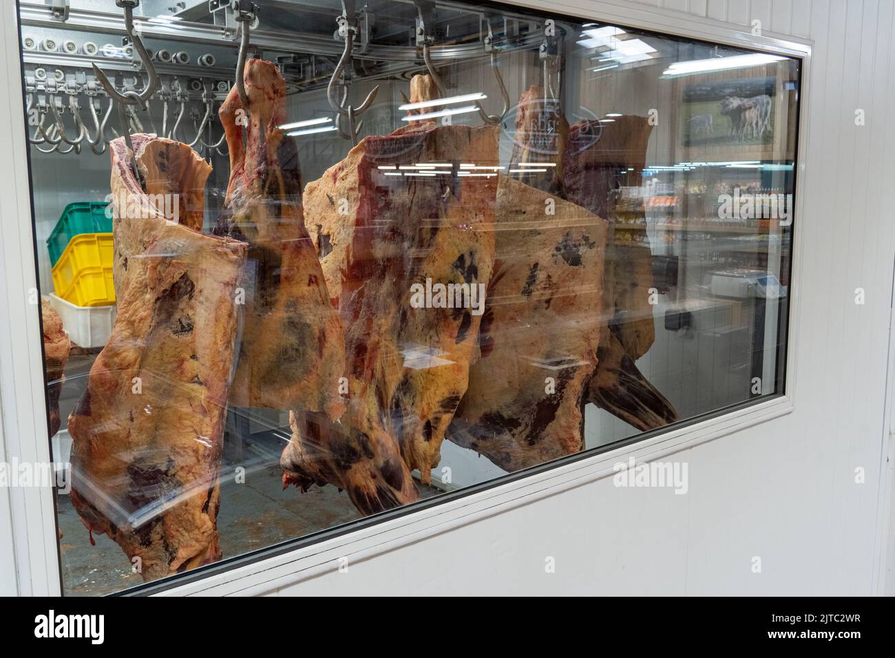 Halal cutting hi-res stock photography and images - Alamy