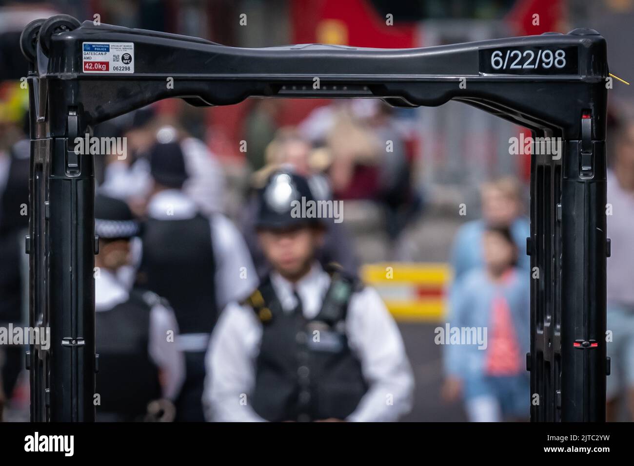 London, UK. 29th August 2022. Notting Hill Carnival. Met Police deploy ...