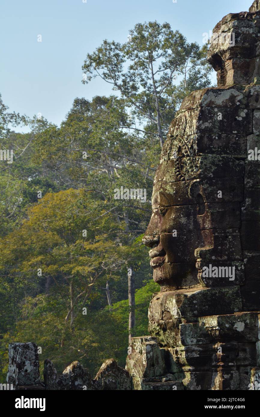 One of the stone faces of the Bayon Temple, Angkor Thom, Cambodia Stock ...