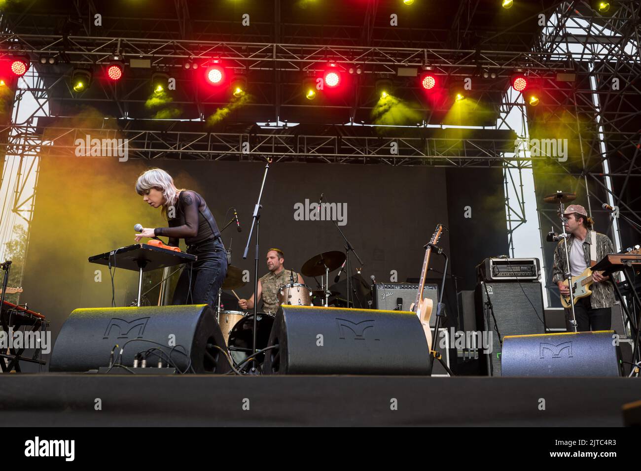 Hurray for the riff raff live hi-res stock photography and images - Alamy