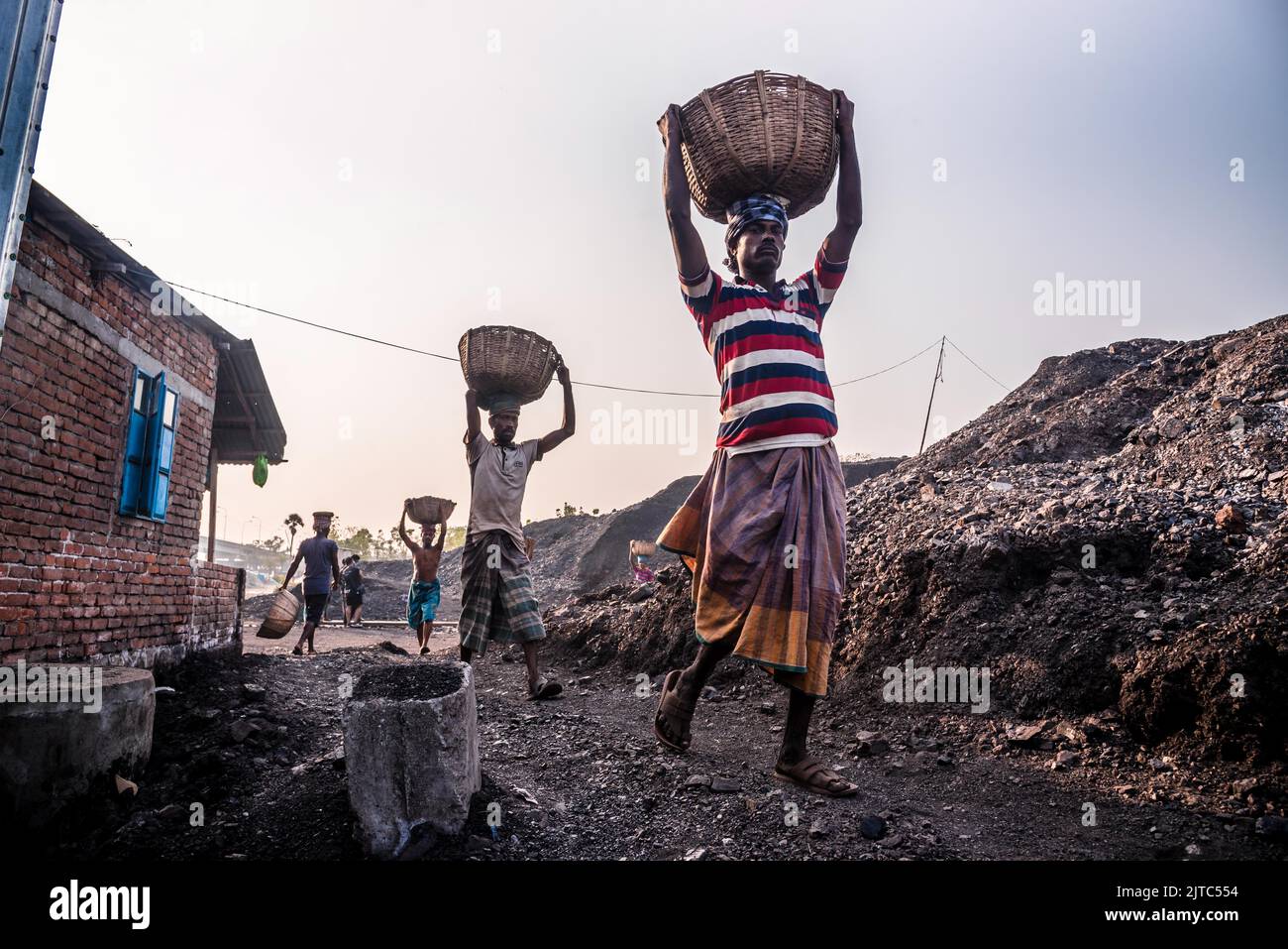 Coal mining in bangladesh hi-res stock photography and images - Alamy