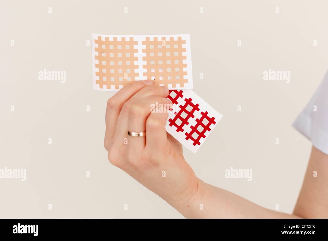 Red cross uniform hi-res stock photography and images - Alamy