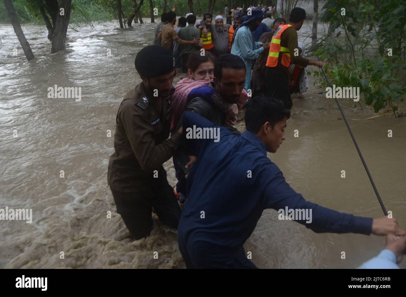 Peshawar, Pakistan. 26th Aug, 2022. Torrential rains and storms cause ...