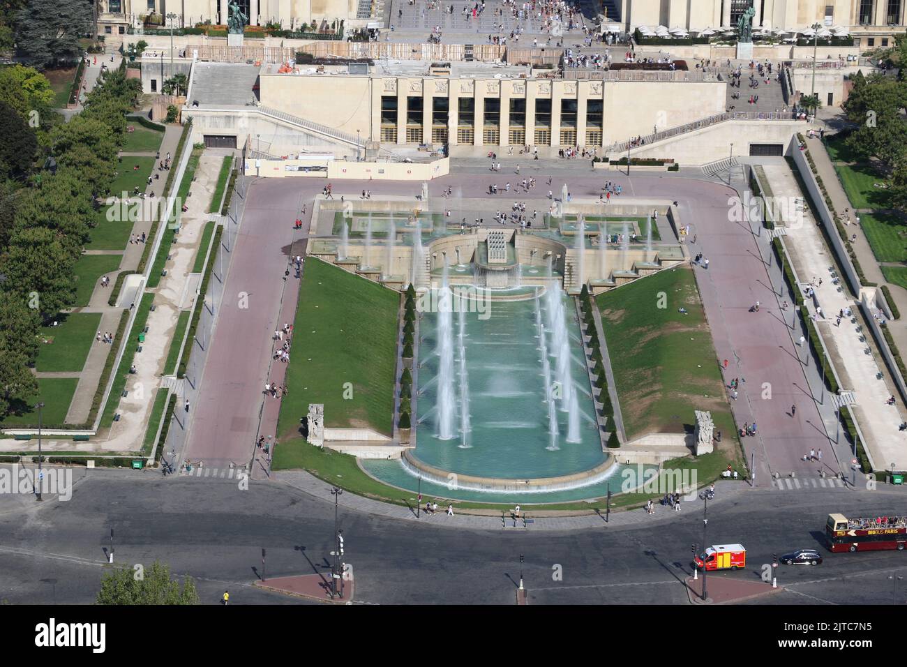 Aerial view of the Trocadero square in Paris Stock Photo - Alamy