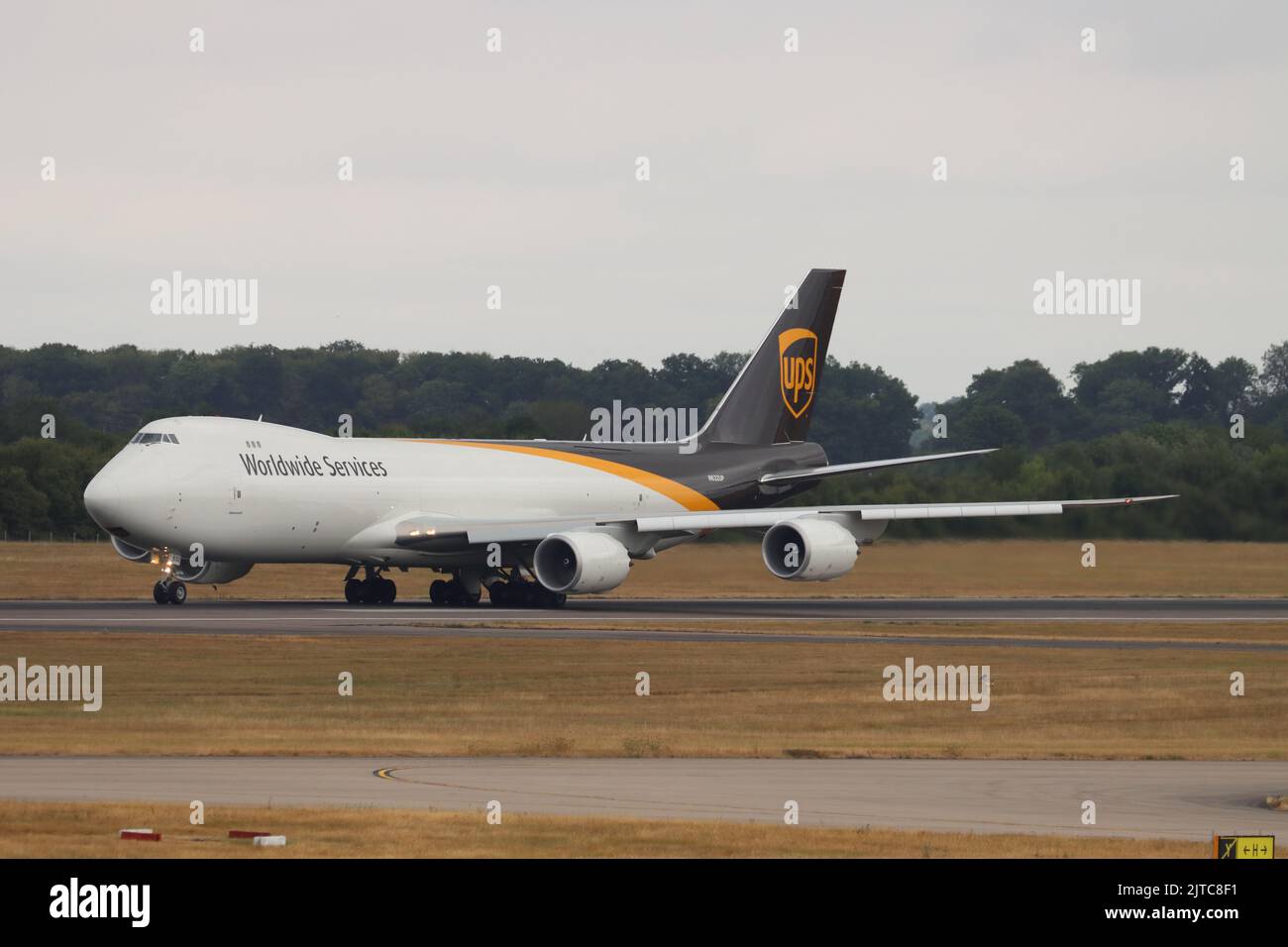 UPS, Boeing 747 N632UP, departing London Stansted Airport, Stansted ...