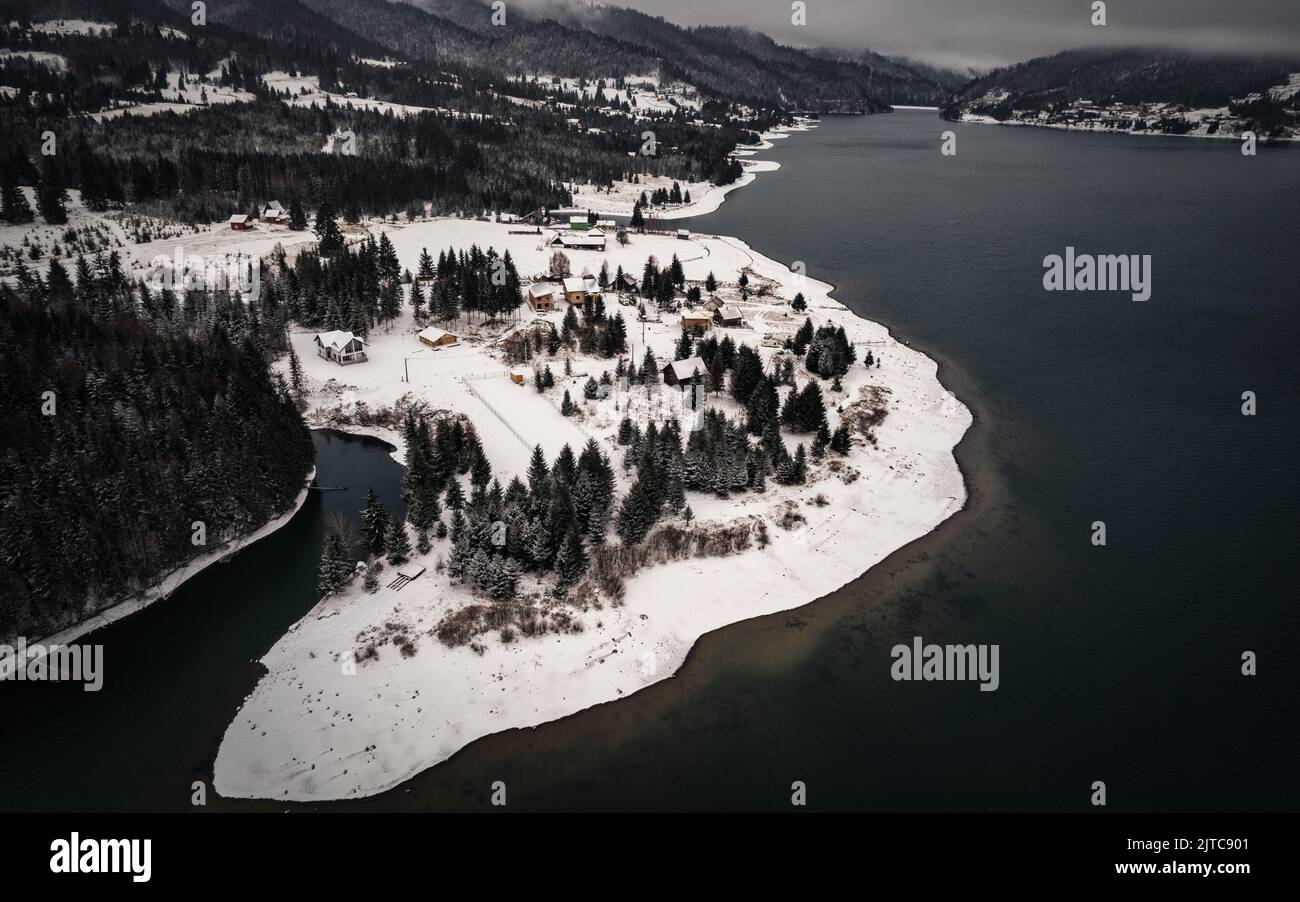 Colibita lake hi-res stock photography and images - Alamy
