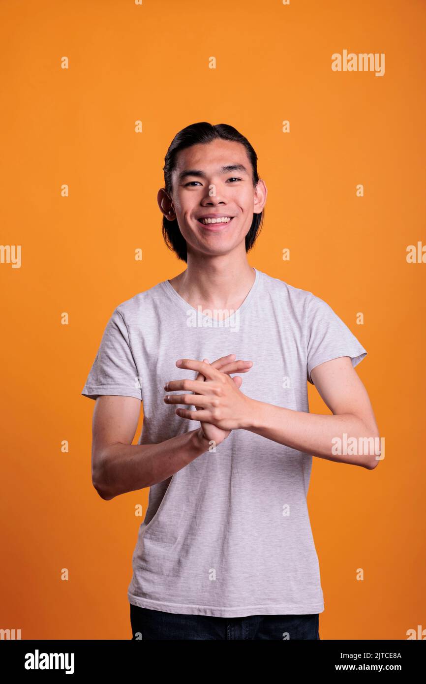 Man applauding hi-res stock photography and images - Alamy