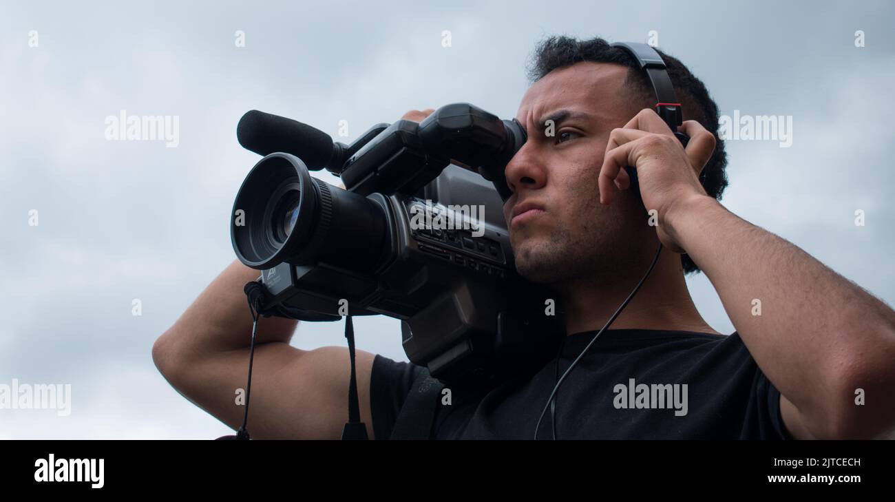 Filming interview old man hi-res stock photography and images - Alamy