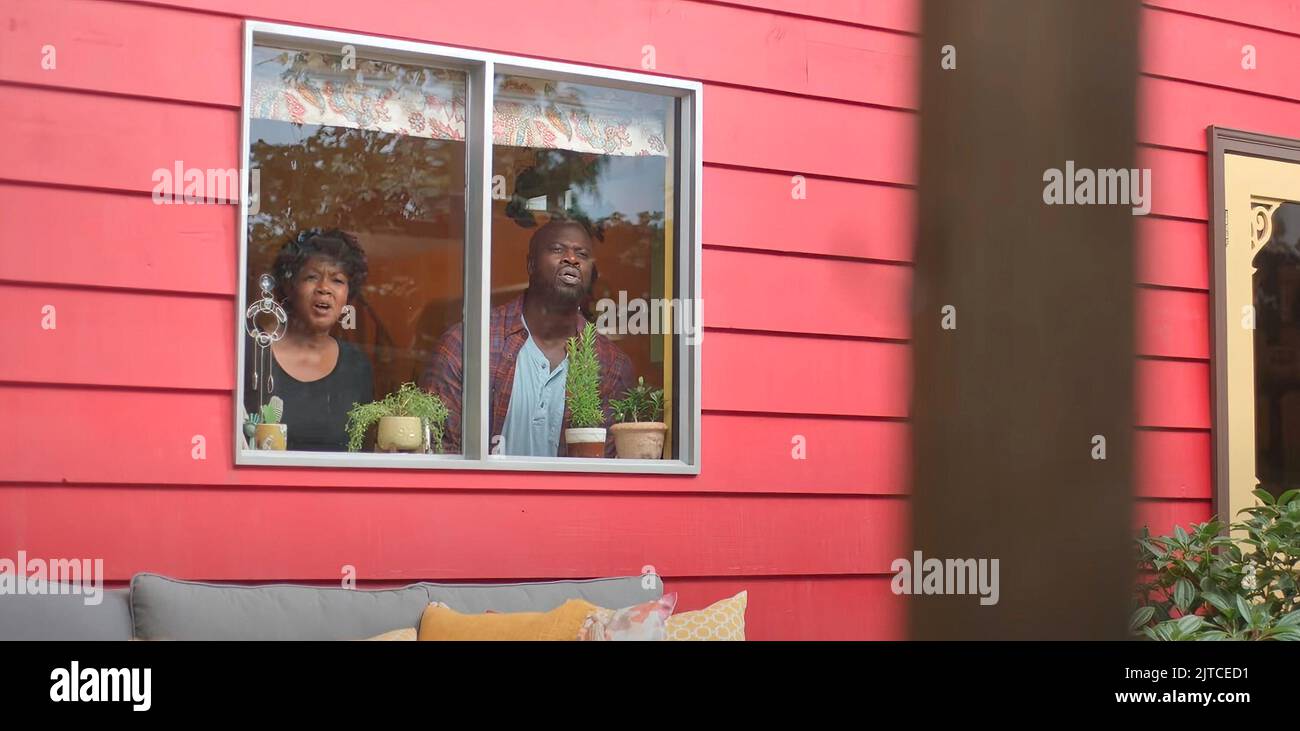 IVY + BEAN: DOOMED TO DANCE, from left: Marci T. House, Garfield Wilson ...