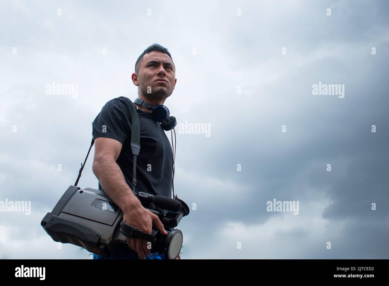 Filming interview old man hi-res stock photography and images - Alamy