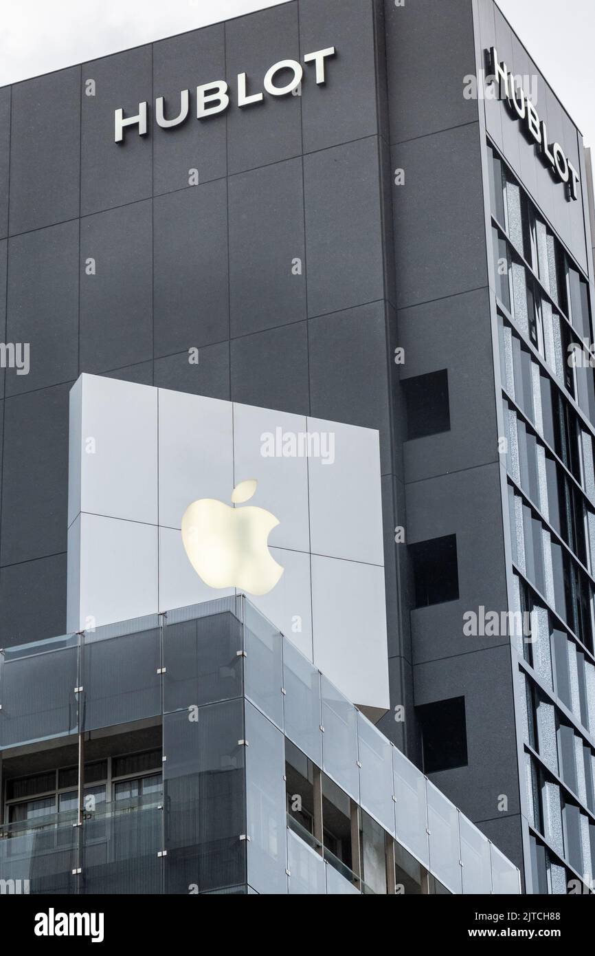 Apple Store Ginza, the most popular Apple store in the country on the ...