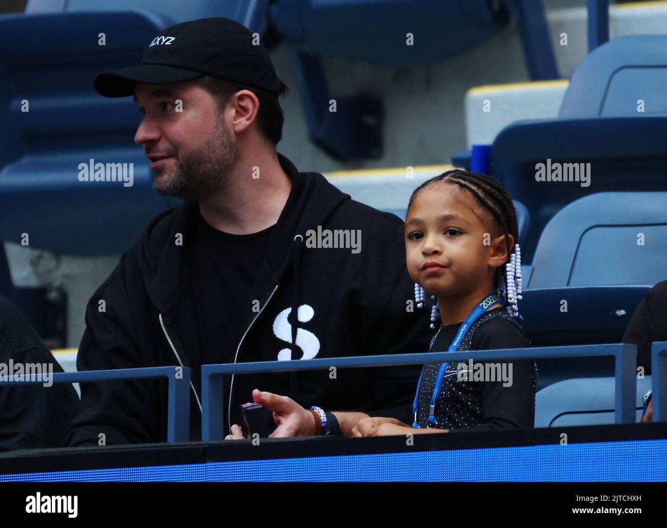 Serena williams with daughter olympia hi-res stock photography and ...
