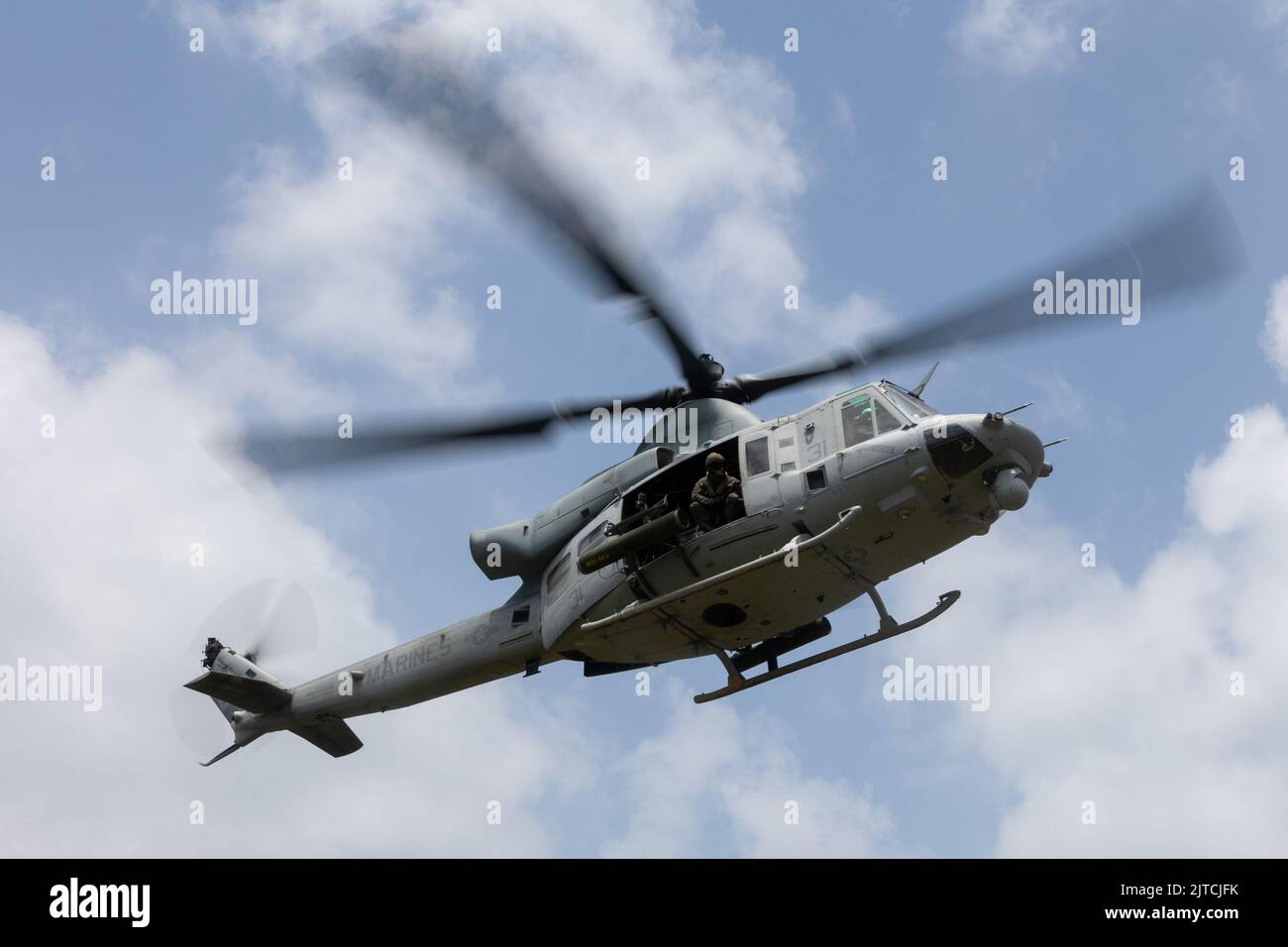 A U.S. Marine Corps UH-1Y Venom assigned to Marine Light Attack ...