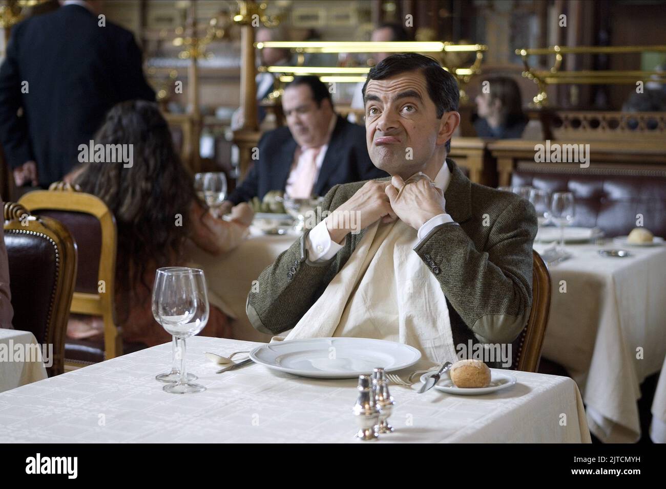 Mr bean film stills hi-res stock photography and images - Alamy