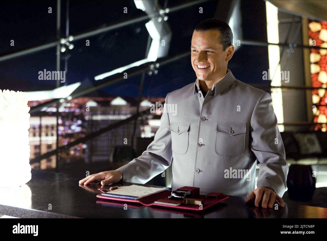 Matt damon oceans thirteen oceans hi-res stock photography and images ...