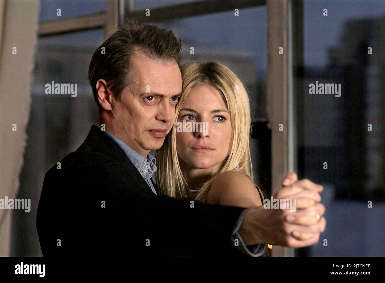 STEVE BUSCEMI, SIENNA MILLER, INTERVIEW, 2007 Stock Photo - Alamy