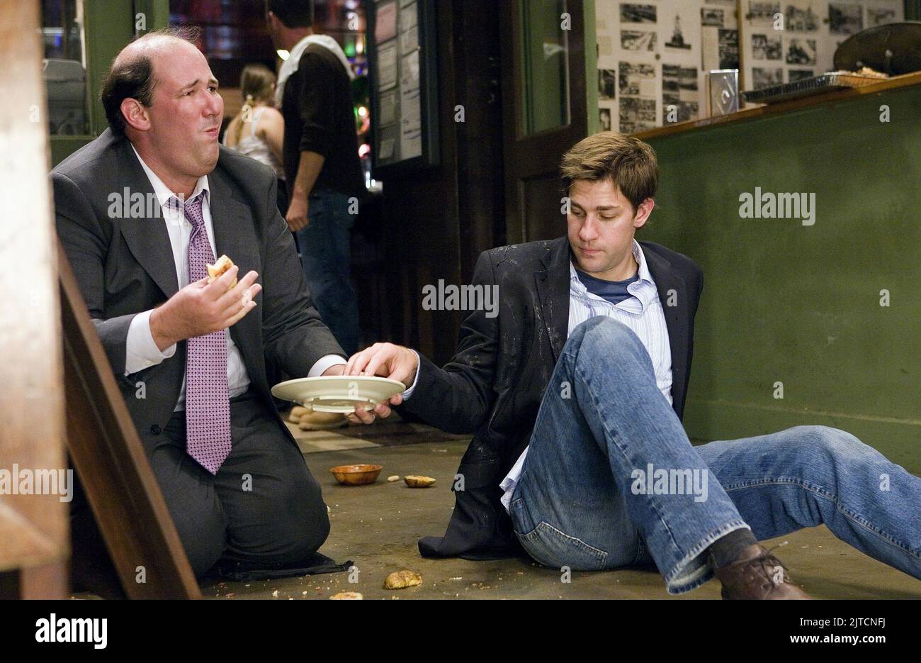 BRIAN BAUMGARTNER, JOHN KRASINSKI, LICENSE TO WED, 2007 Stock Photo - Alamy