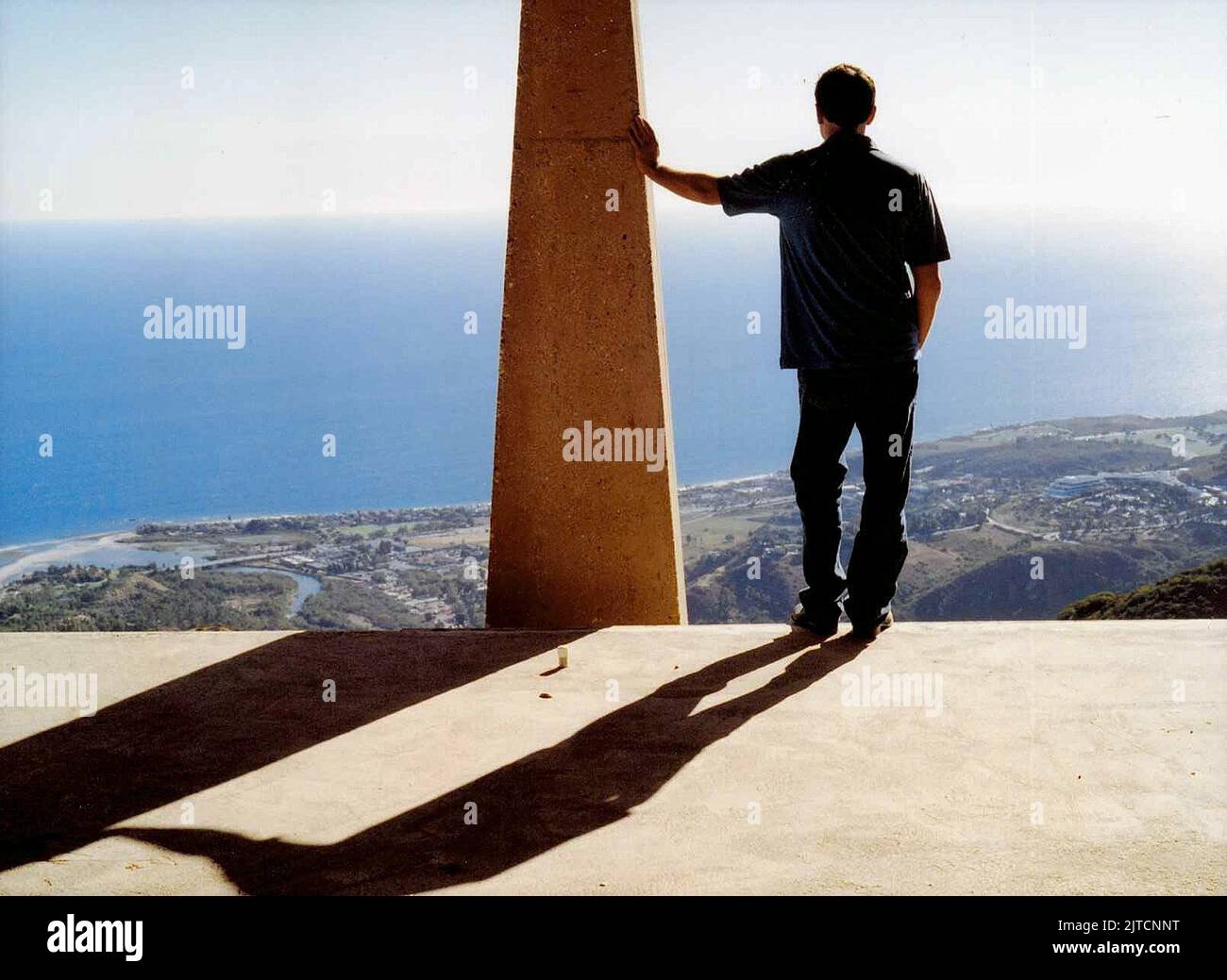 Leonardo dicaprio 11th hour 2007 hi-res stock photography and images ...