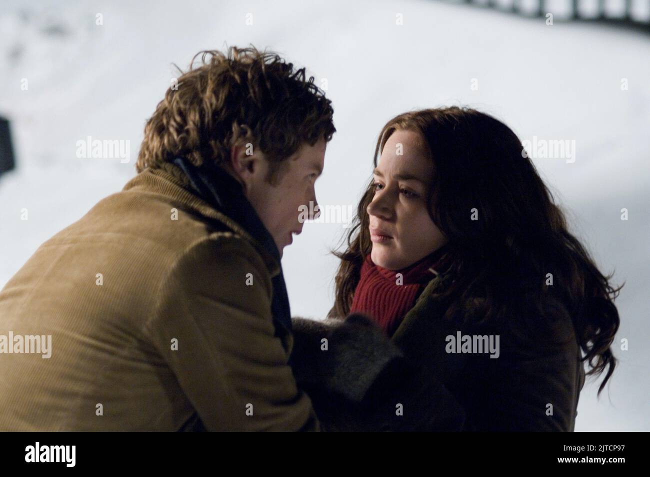 ASHTON HOLMES, EMILY BLUNT, WIND CHILL, 2007 Stock Photo - Alamy