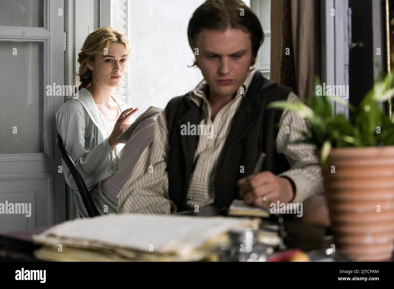 KEIRA KNIGHTLEY, MICHAEL PITT, SILK, 2007 Stock Photo - Alamy
