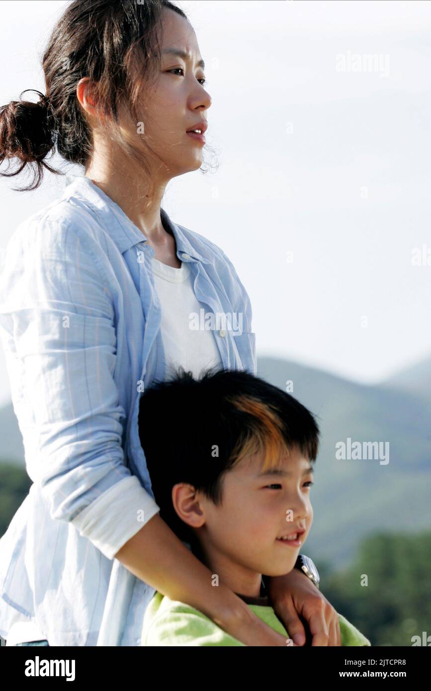 DO-YEON JEON, JUNG-YEOP SEON, SECRET SUNSHINE, 2007 Stock Photo - Alamy