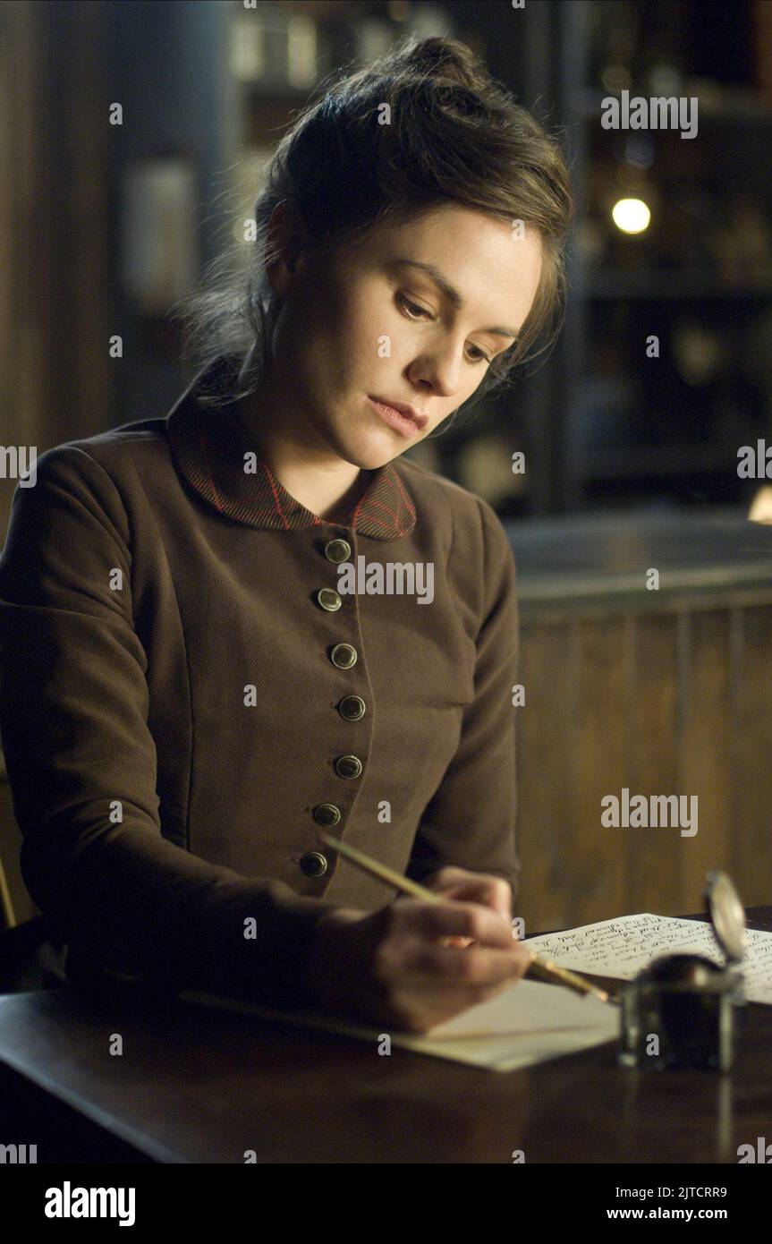 ANNA PAQUIN, BURY MY HEART AT WOUNDED KNEE, 2007 Stock Photo - Alamy
