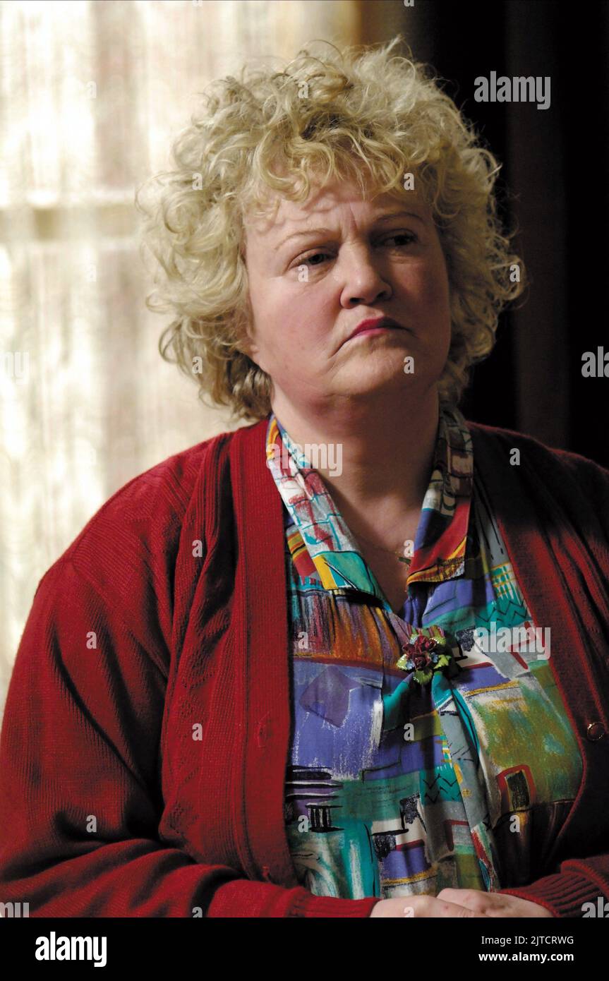 Brenda fricker hi-res stock photography and images - Alamy