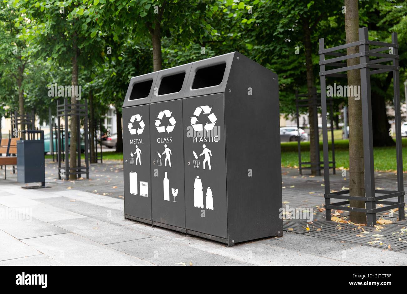 Modern waste container hi-res stock photography and images - Alamy