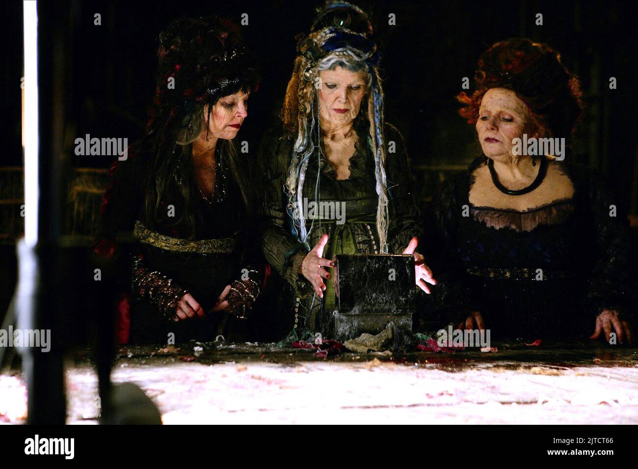 SARAH ALEXANDER, MICHELLE PFEIFFER, JOANNA SCANLAN, STARDUST, 2007 ...