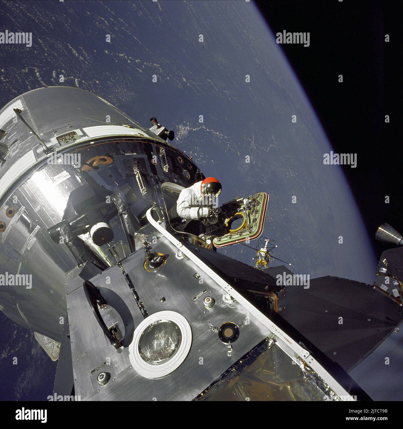 ASTRONAUT SCENE, IN THE SHADOW OF THE MOON, 2007 Stock Photo - Alamy