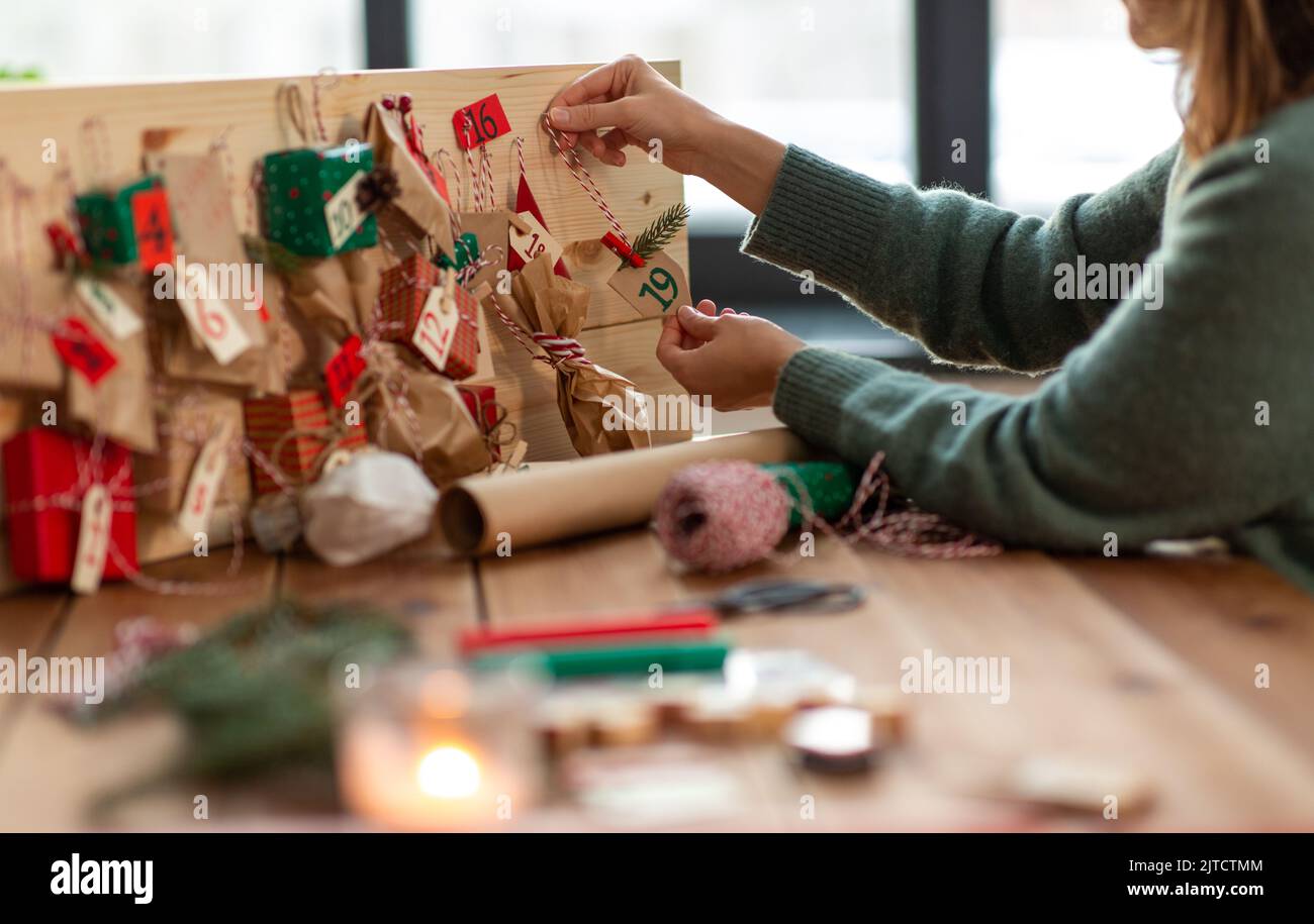 Art advent calendar hi-res stock photography and images - Alamy