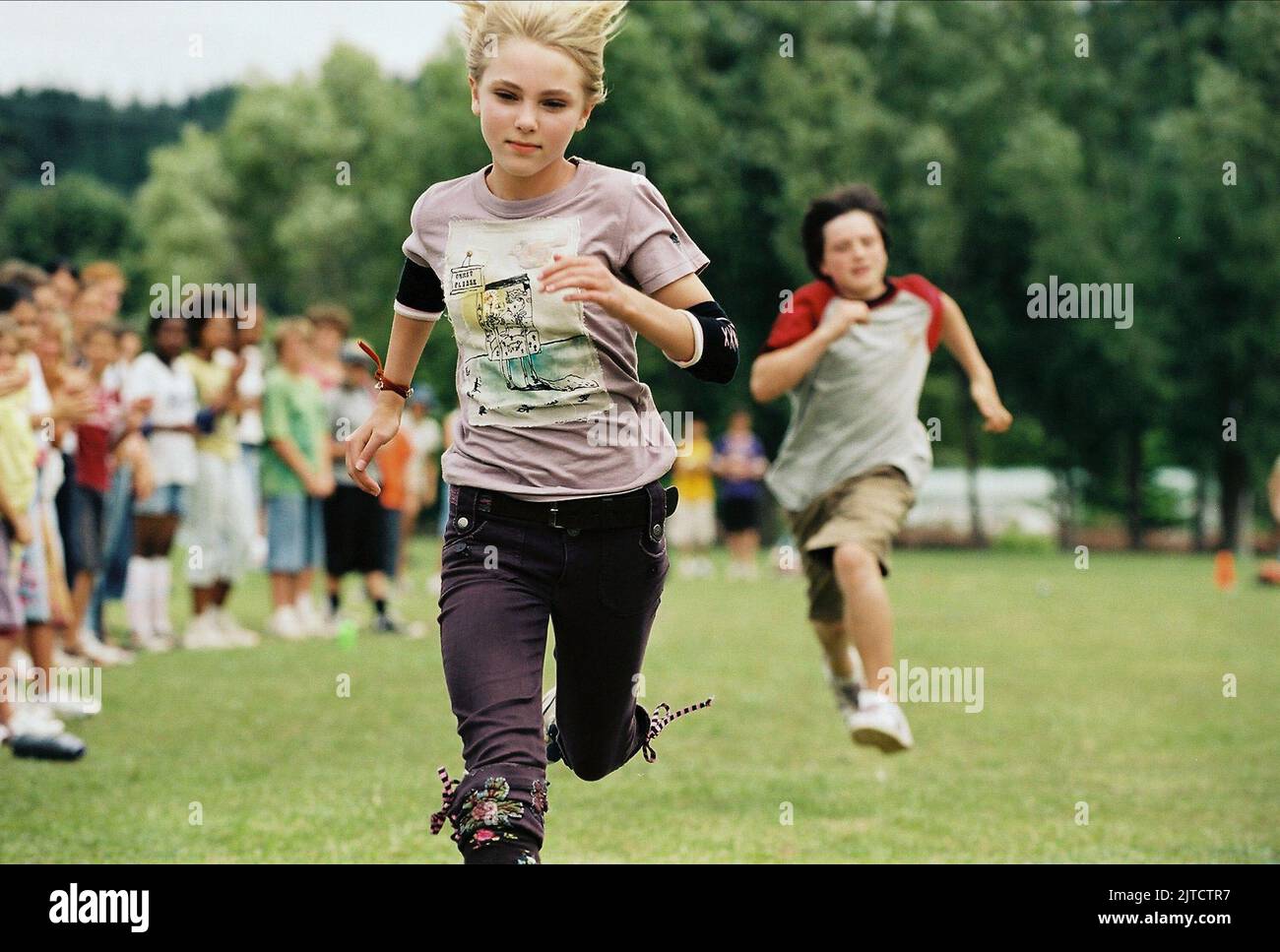 Bridge To Terabithia Jess Running By Himself