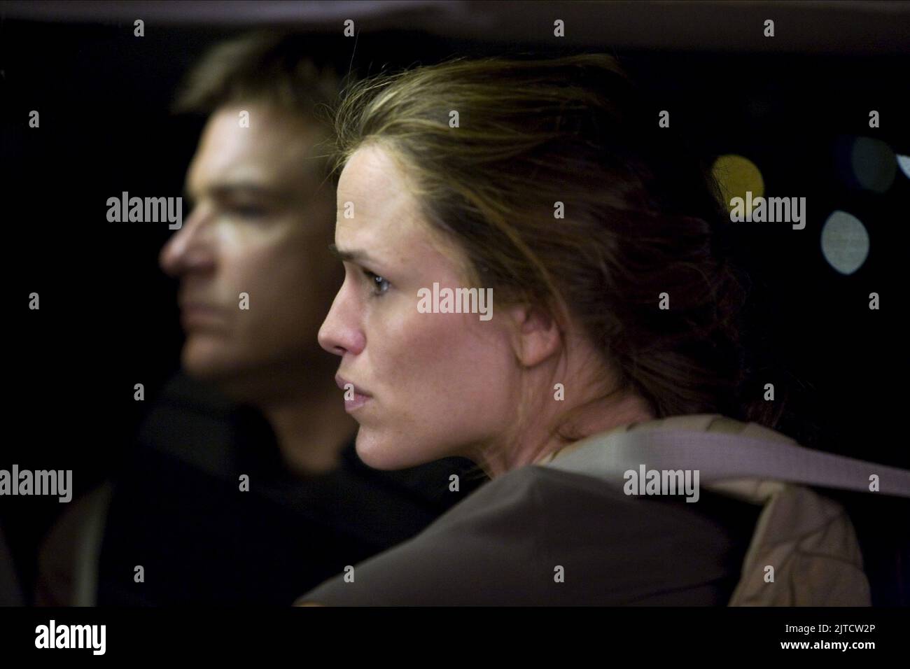 JASON BATEMAN, JENNIFER GARNER, THE KINGDOM, 2007 Stock Photo - Alamy