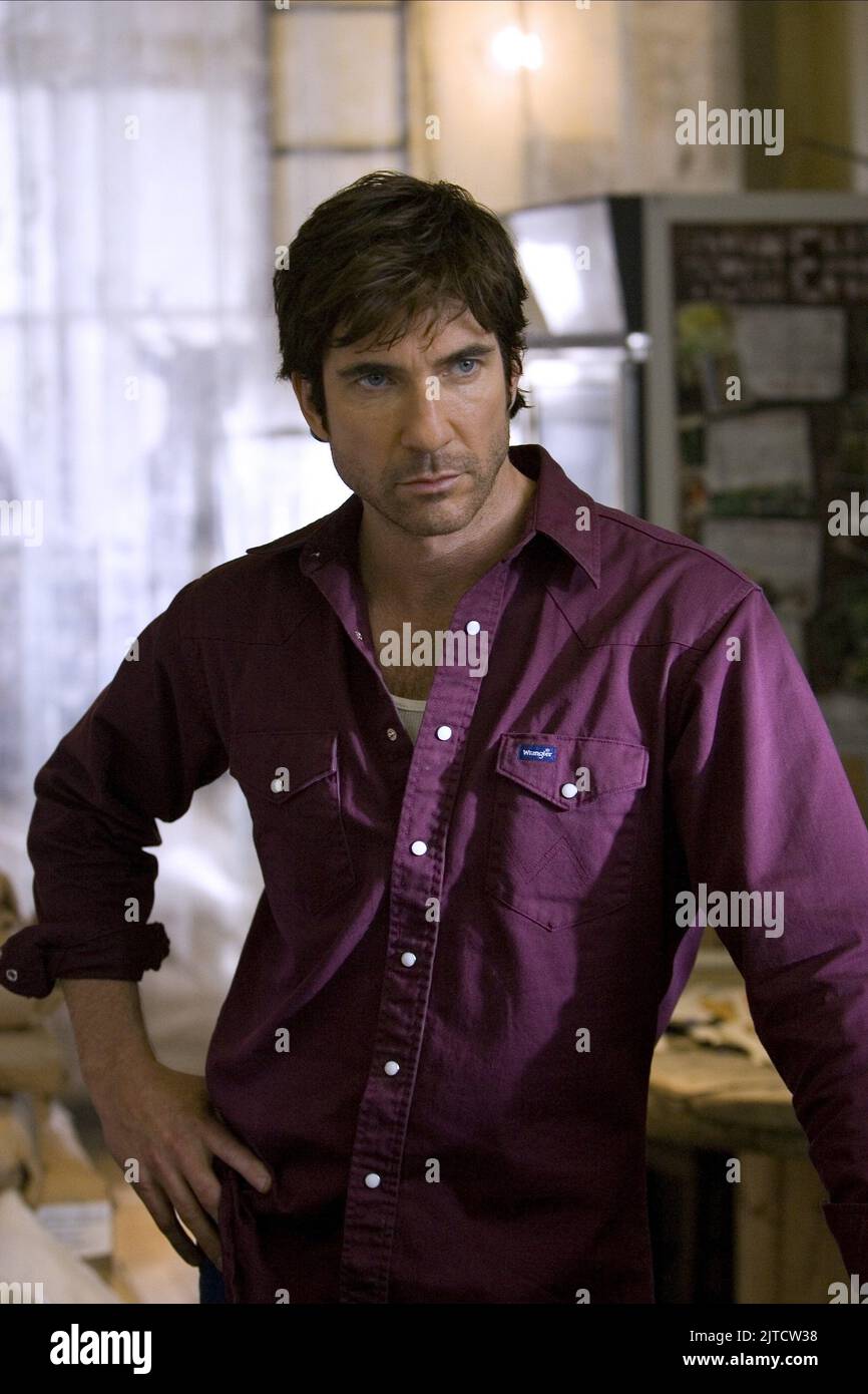 Dylan mcdermott body hi-res stock photography and images - Alamy