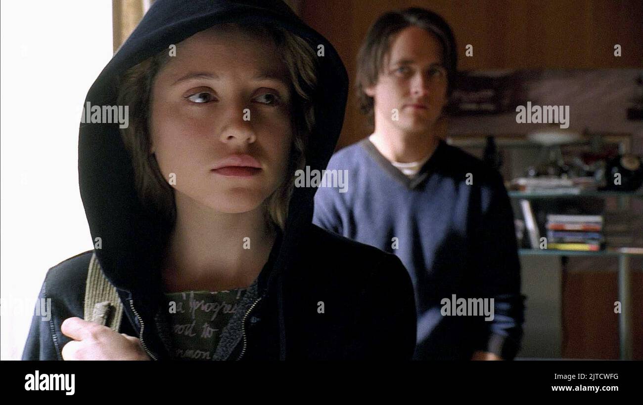 MARGARITA LEVIEVA, JUSTIN CHATWIN, THE INVISIBLE, 2007 Stock Photo - Alamy