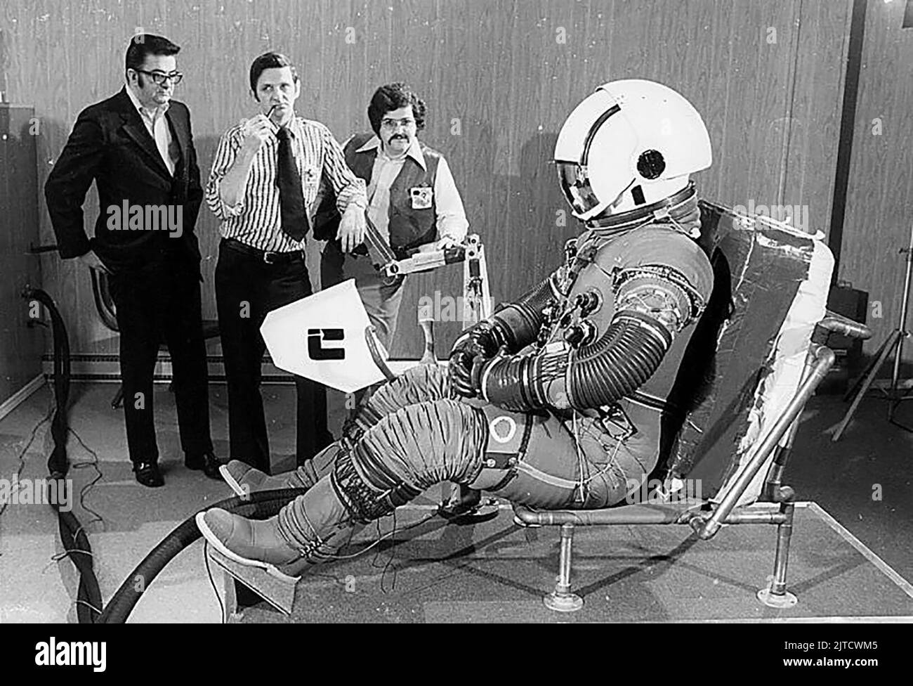 Astronaut simulation scene hi-res stock photography and images - Alamy