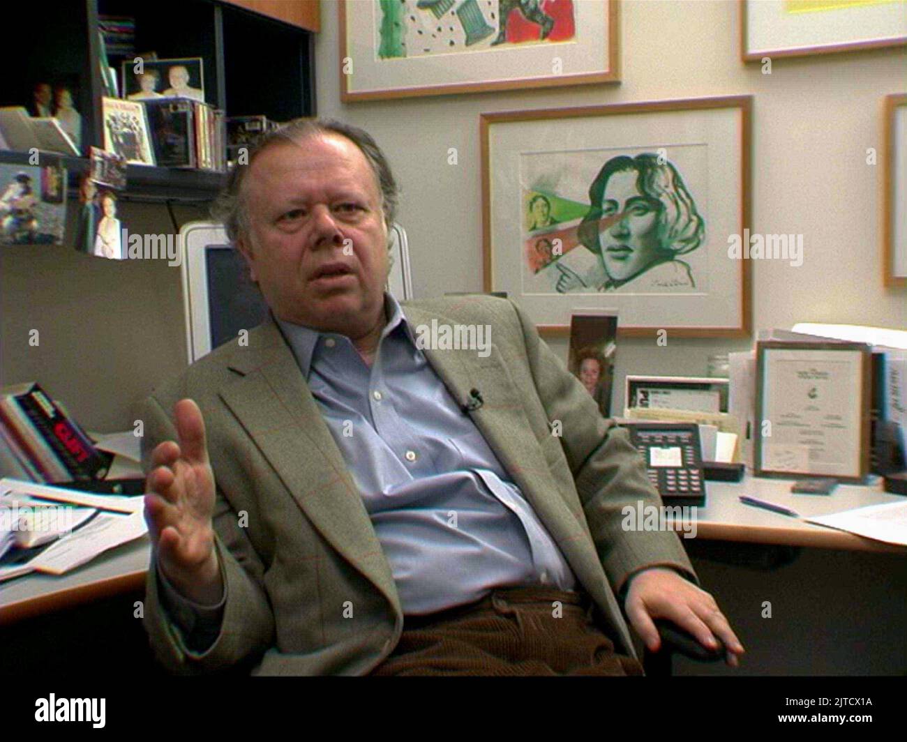 John lahr hi-res stock photography and images - Alamy